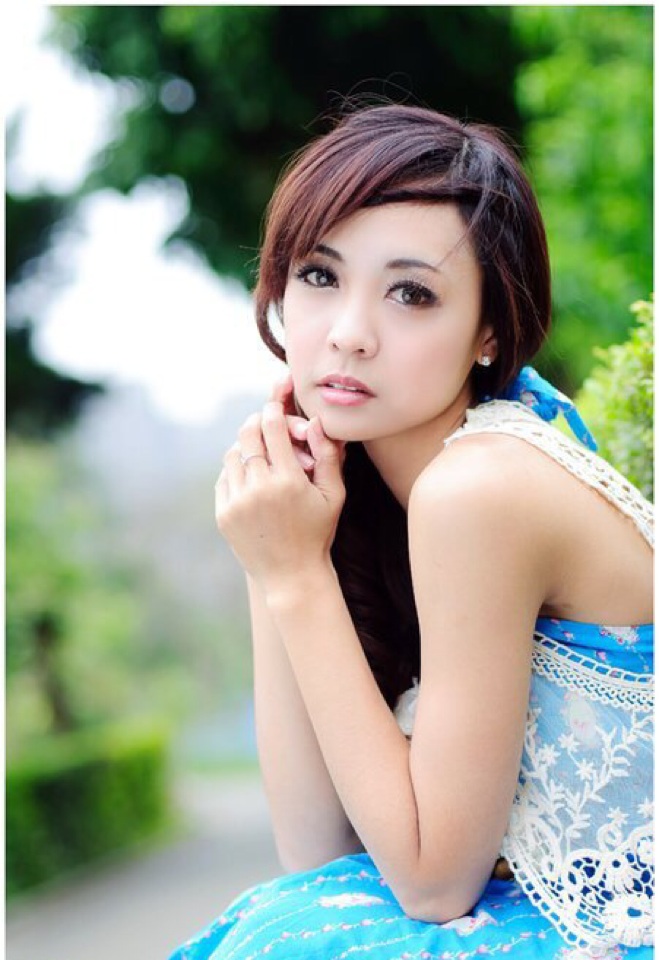 正妹 Fb逛到的，正正正 Beauty板 Disp Bbs